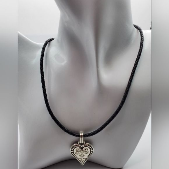 Brighton | Jewelry | Brighton Classicscroll Droplet Heart Necklace N204 ...